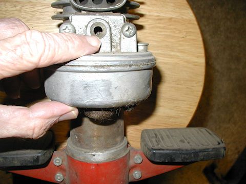 Engine-Powered Pogo Stick, The Hop Rod